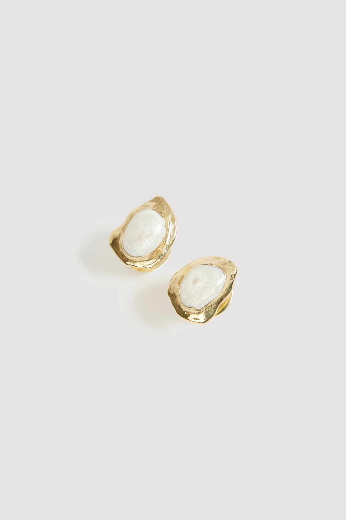 Nyelle Small Stud | Gold & Pearl | Aje – Aje AU